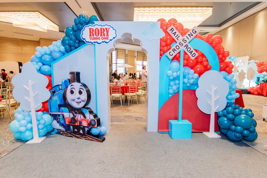 STYLE IT DAINTY – Clean, Minimalist Styling Full Event Styling Styled ...