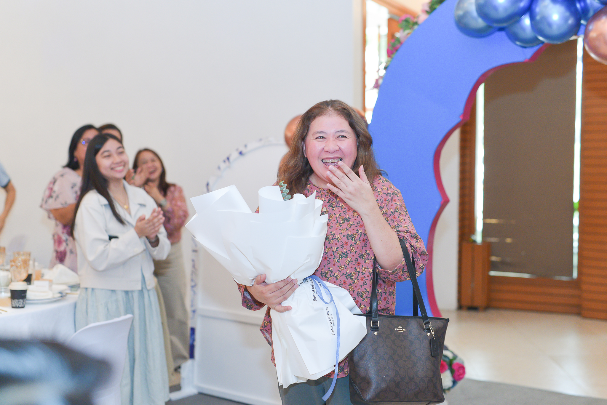 STYLE IT DAINTY – Clean, Minimalist Styling Full Event Styling Styled ...